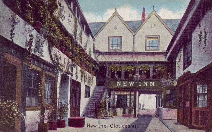 Newent: Ghost Tour - A Practical Look at Newent’s Ghost Tour