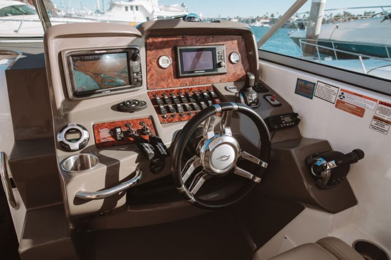 Newport Beach: Private Emerald Bay Ocean Cruise - Meeting Points and Logistics