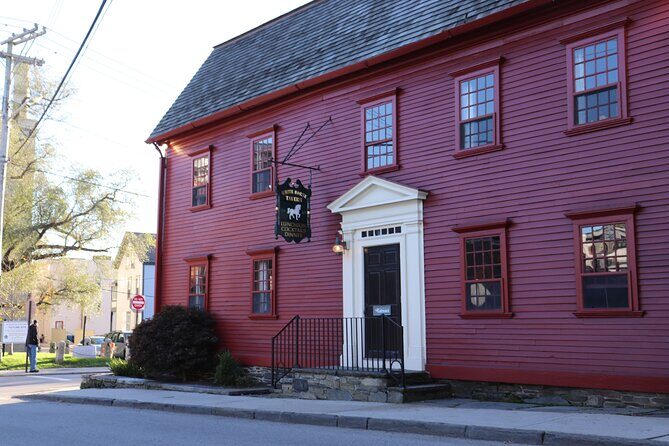 Newport Downtown Historic Audio APP Self Guided Smart Phone Tour - An Authentic Guide to Newport’s Historic Downtown