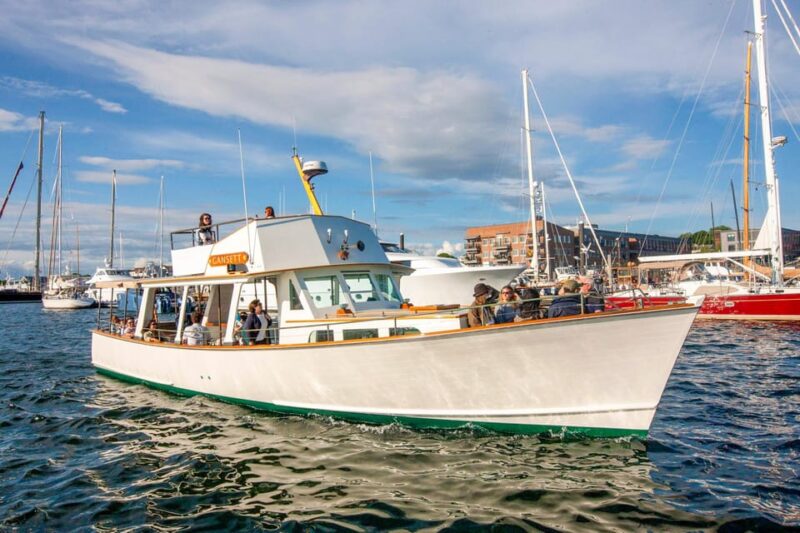 Newport, RI: Evening Cruise on Newport Harbor - Authenticity and Intimate Experience