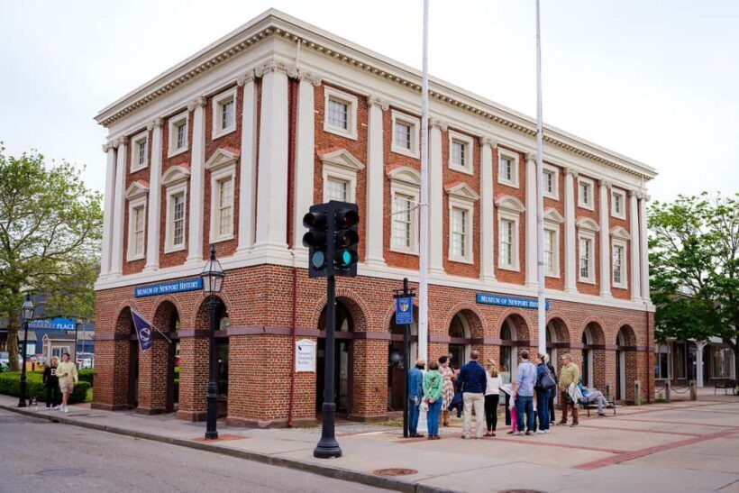 Newport, RI: Holiday Lantern Walking Tour - An Authentic Look at Newport’s Holiday Past