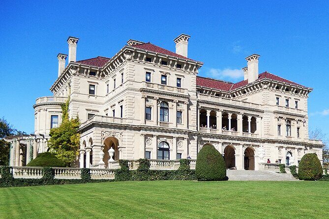 Newport RI Mansions Scenic Trolley Tour (Ages 5+ only) - A Deep Dive into the Experience