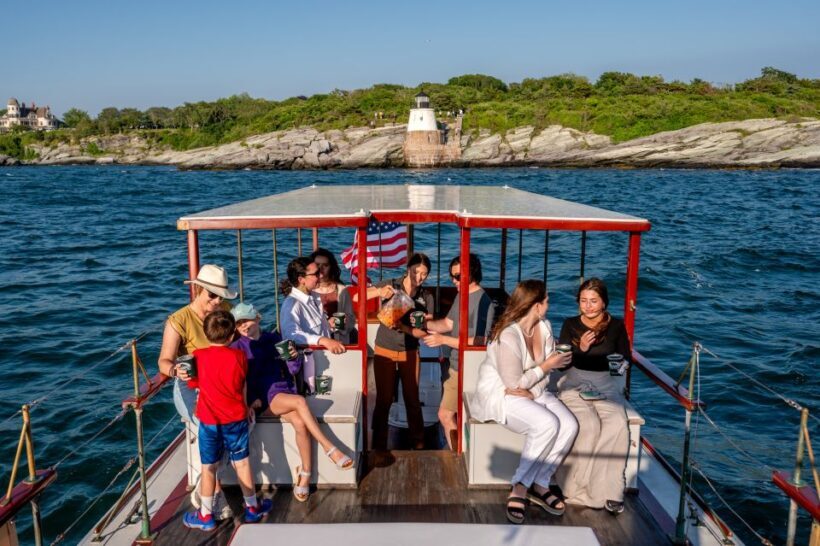 Newport: Yacht Sightseeing Cruise - The Experience: What to Expect on the Newport Yacht Sightseeing Cruise