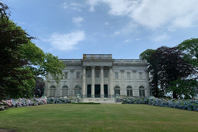 Newport's Opulent Gilded Age Homes: A Self-Guided Audio Tour - Key Points