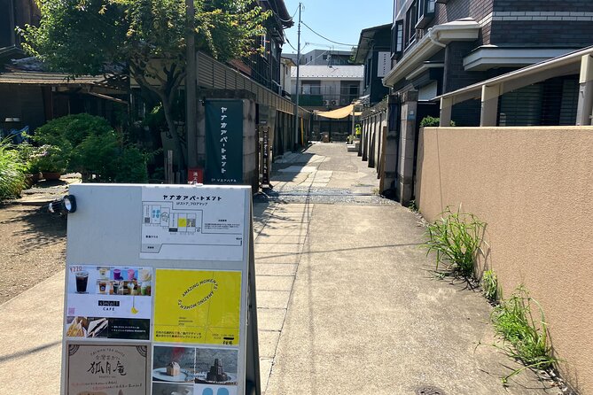 Nezu Shrine and Yanaka Backstreet Walking Tour by Storyteller - Exploring Yanaka Neighborhood
