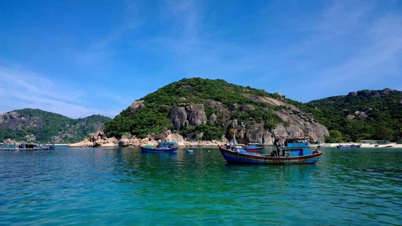 Ngoc Vung to A La Carte Ha Long  3D2N of Pure Bliss - The Experience: What Travelers Say