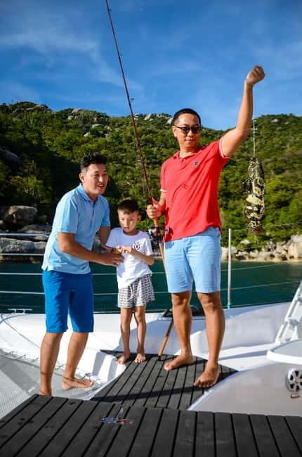 Nha Trang: Catamaran Cruise with Snorkeling and BBQ - FAQ