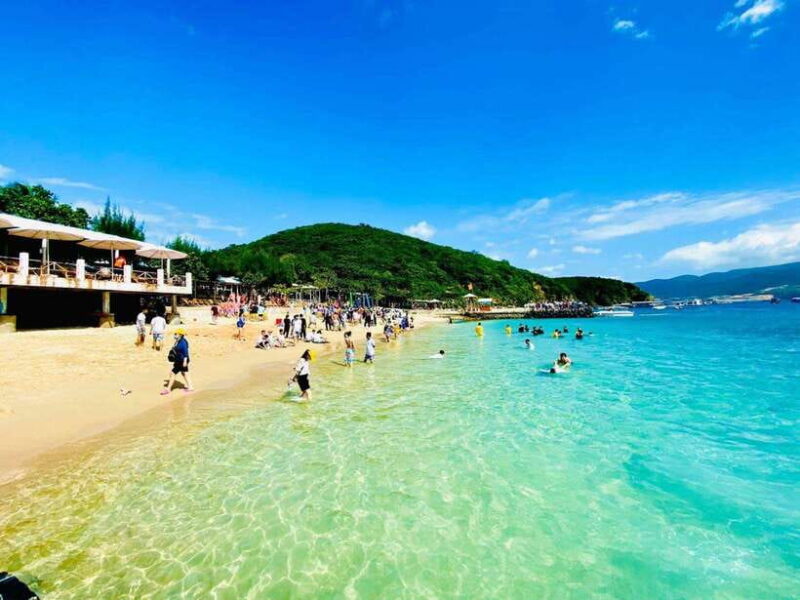 Nha Trang Snorkeling, Fishing, BBQ & Relax at Mini Beach - Snorkeling at Mun Island: A Vibrant Underwater World