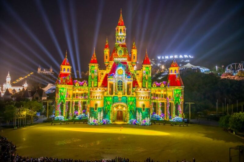 Nha Trang: VinWonders Entry Ticket with Optional Cable Car - The Scenic Cable Car Experience