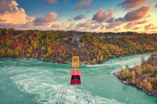 Niagara Falls Autumn Colors and Maple Tasting Tour - Detailed Exploration of the Tour Experience