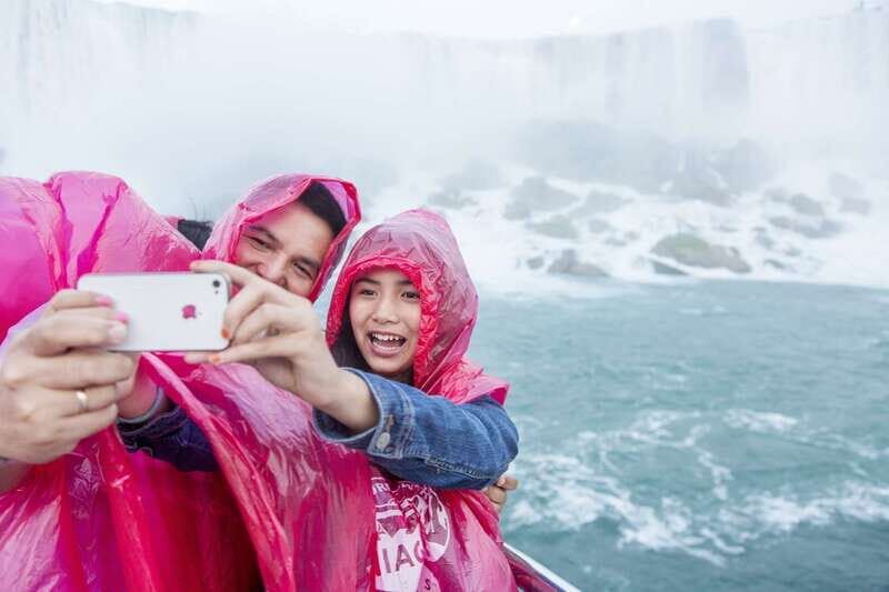 Niagara Falls: Boat Trip & Journey Behind the Falls Tour - The Boat Ride: A Close-up Encounter with Niagara