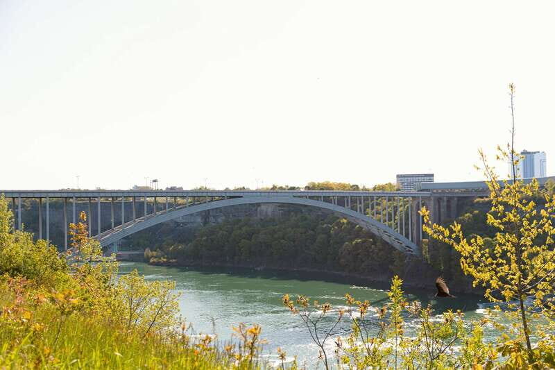 Niagara Falls: Boat Trip & Journey Behind the Falls Tour - The Behind-the-Falls Experience