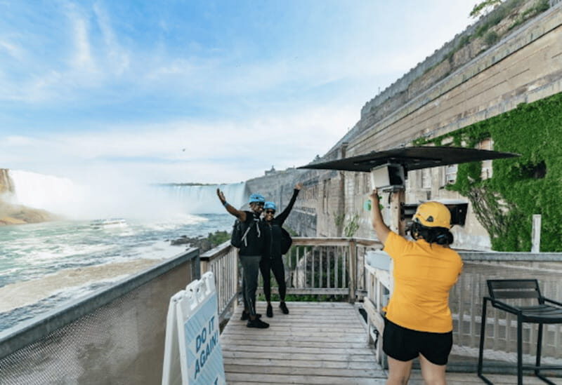 Niagara Falls, Canada: Early Bird Zip Line to The Falls - An In-depth Look at the Experience