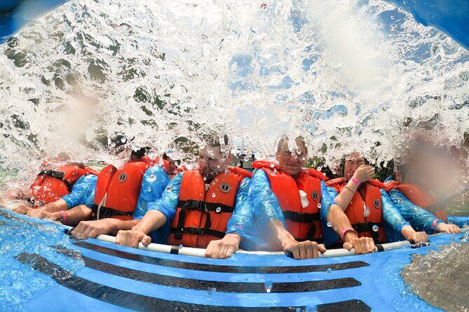 Niagara Falls Canada Open-Top (Wet) Jet Boat Tour - The Experience in Detail