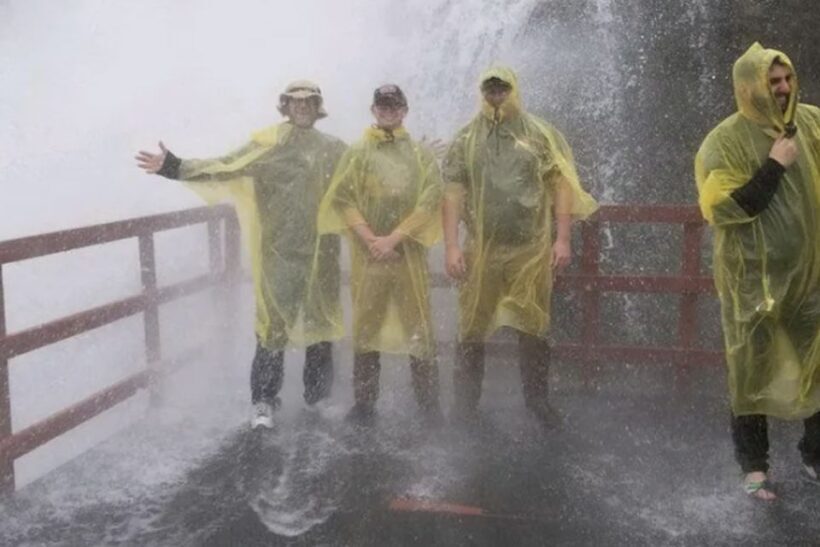 Niagara Falls Canada & USA: Small Group Deluxe Tour - Who This Tour Is Best For