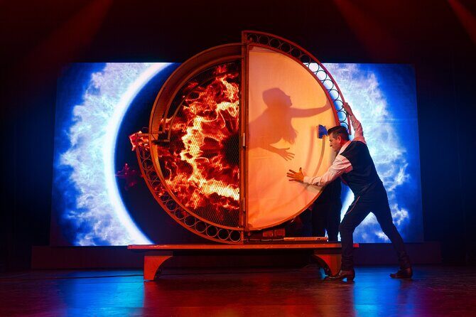 Niagara Falls, Canada: Wild Magic Show Ticket - FAQ