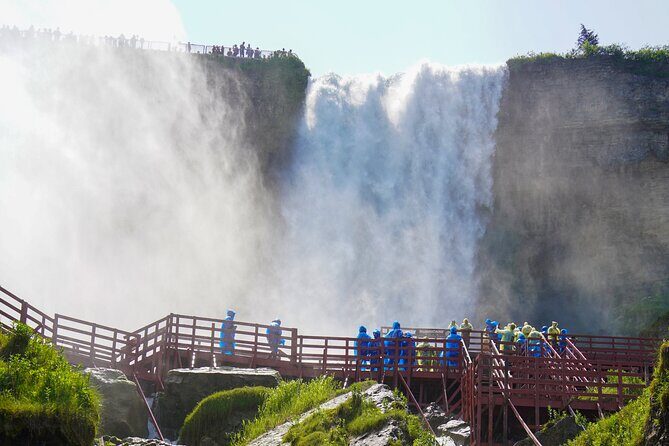 Niagara Falls Day and Night Combo plus Dinner & Fireworks - Practical Aspects: What Travelers Should Know
