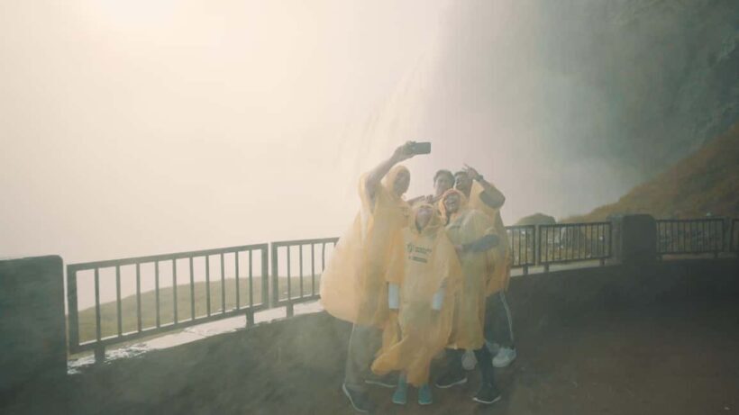 Niagara Falls Day Tour from Toronto: Journey, Skylon, & Boat - Practical Considerations