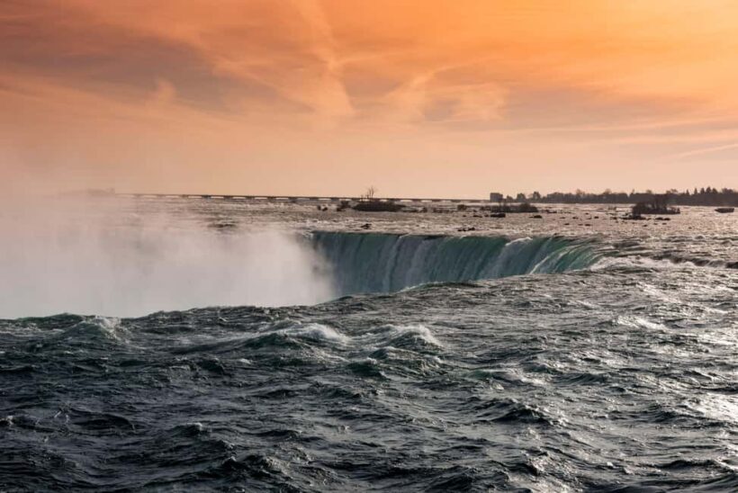 Niagara Falls: Day Tour with Boat & Journey Behind the Falls - Free Time and Limitations