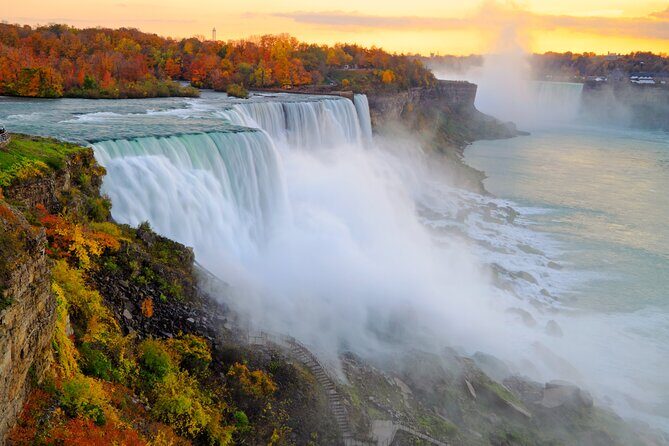 Niagara Falls Express Tour from NYC  US & Canada in One Day - An In-Depth Look at the Tour Experience
