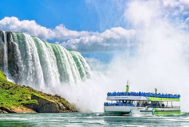 Niagara Falls: Guided Falls Tour with Dinner and Fireworks - FAQ