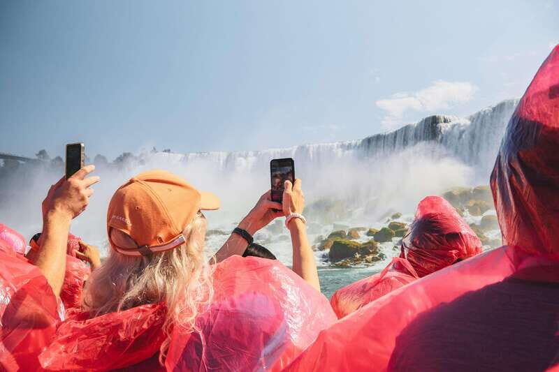 Niagara Falls: Guided Tour with Behind the Falls & Boat Ride - The Itinerary in Detail