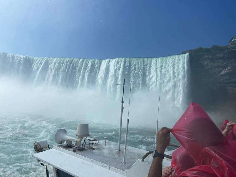 Niagara Falls: Guided Tour with Behind the Falls & Boat Ride - Authentic Experiences and Authentic Guides