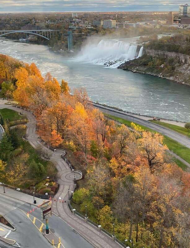 Niagara Falls: Luxury Private Tour with Winery stop - FAQ