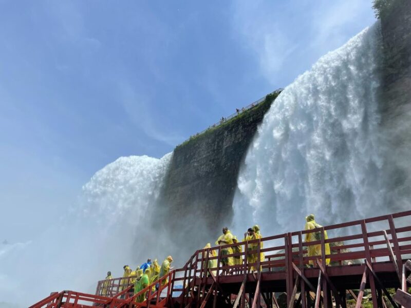 Niagara Falls: Maid of the Mist & Cave of the Winds Tour - The Experience From a Traveler’s Perspective