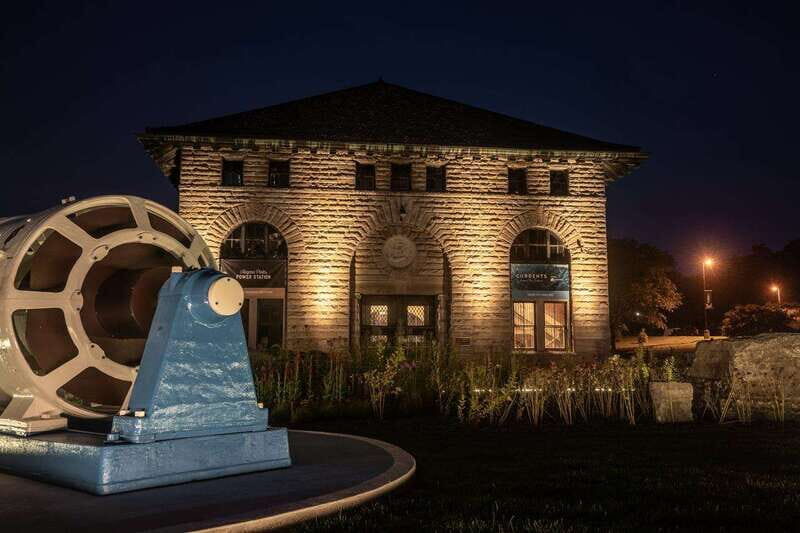 Niagara Falls: Night Tour w/ 3 Course Dinner & Light Show - Final Thoughts