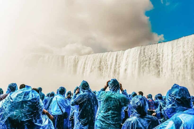 Niagara Falls: Premium Tour, Boat & Journey Behind the Falls - Why This Tour Works