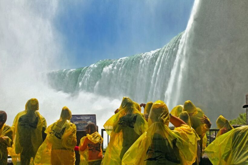 Niagara Falls USA: Day/Night Tour with Light Show & Boat - Key Points