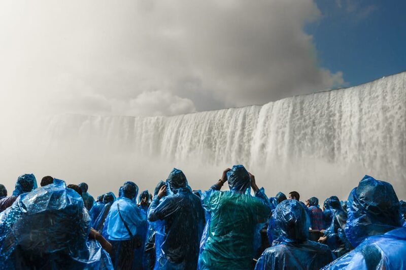 Niagara Falls, USA: Highlights Tour with Boat Ride & Cave - Considerations and Practical Tips