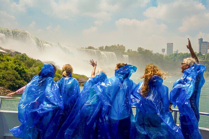 Niagara Falls USA Highlights Tour with Maid of the Mist - The Sum Up