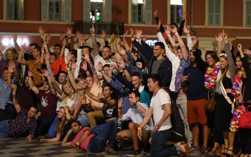 Nice: 4 Bar, 1 Club Riviera Bar Crawl Party with Free Shots - Who Should Choose This Tour?