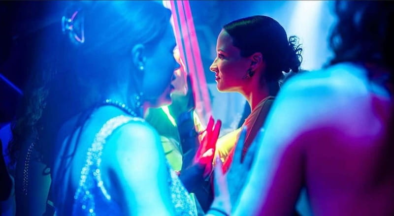 Nice: Bar/Pub Crawl with Free Shots and VIP Entry - Authentic Experiences from Reviews