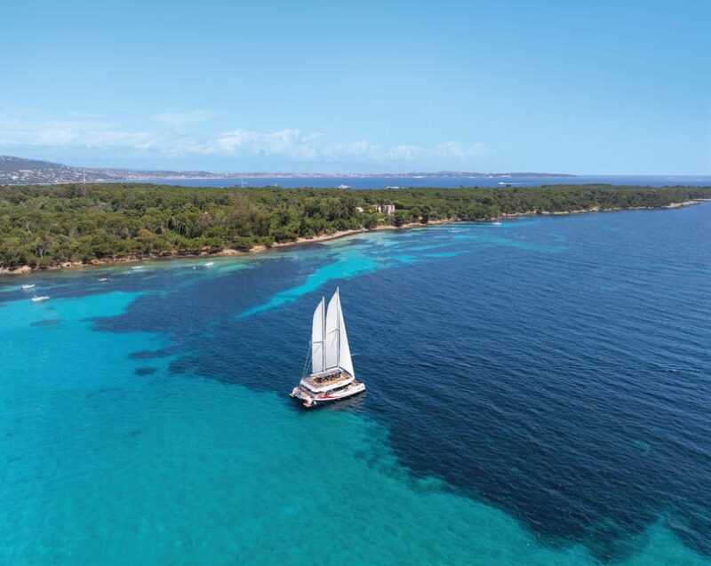 Nice : Dinner at Sea on a Maxi Catamaran - Villefranche, Cap Ferrat - Key Points