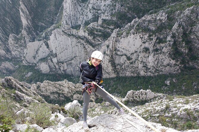 Nido de los Aguiluchos, Monterrey: Hiking + Rock Climbing + 3 Rappels - FAQ