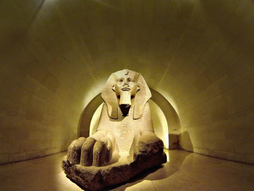 Night at the Louvre Museum: 6-people Max Guided Exploration - What You’ll See and Hear