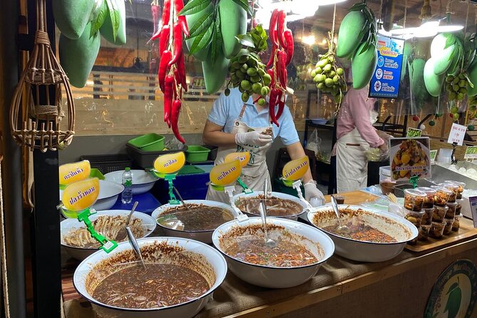 Night life in Bangkok - Jodd Fairs Train Night Market(Joint) - FAQs