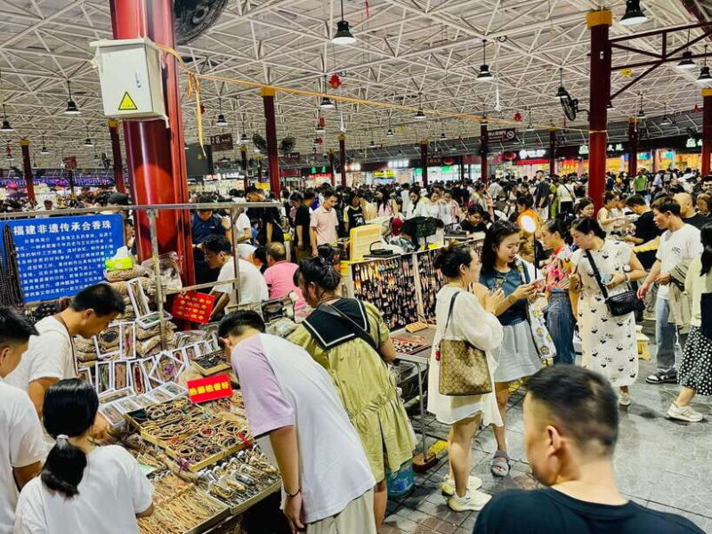 Night Market Haggling Adventure with an English Guide! - Value and Practical Considerations