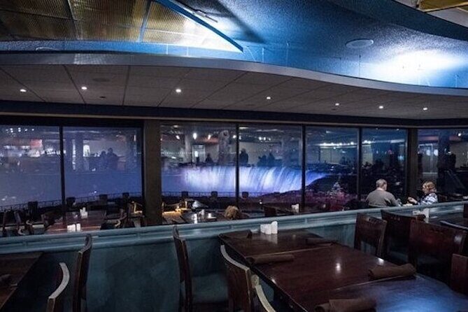 Night on Niagara Small Group Tour with Power Station Light Show - What Travelers Are Saying