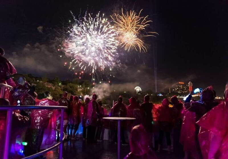 Night on Niagara Walking Tour with Fireworks Cruise + Dinner - Final Thoughts