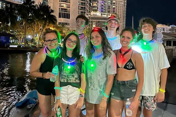 Night on Paddleboard Under the Lights Experience in Fort Lauderdale - The Sum Up: Who Should Consider This Tour?