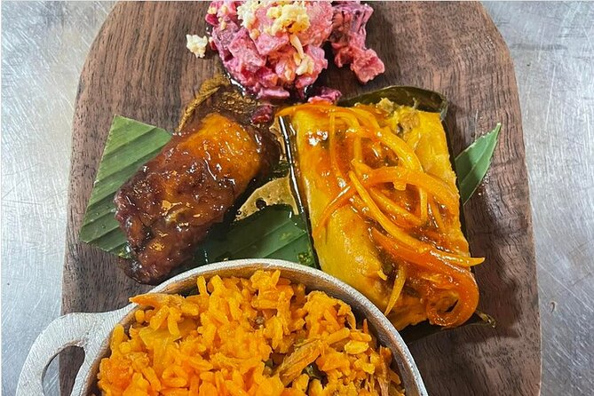 Night Out Experience (360 Panoramic Views + Folklore Show) - Cultural Insights and Performance