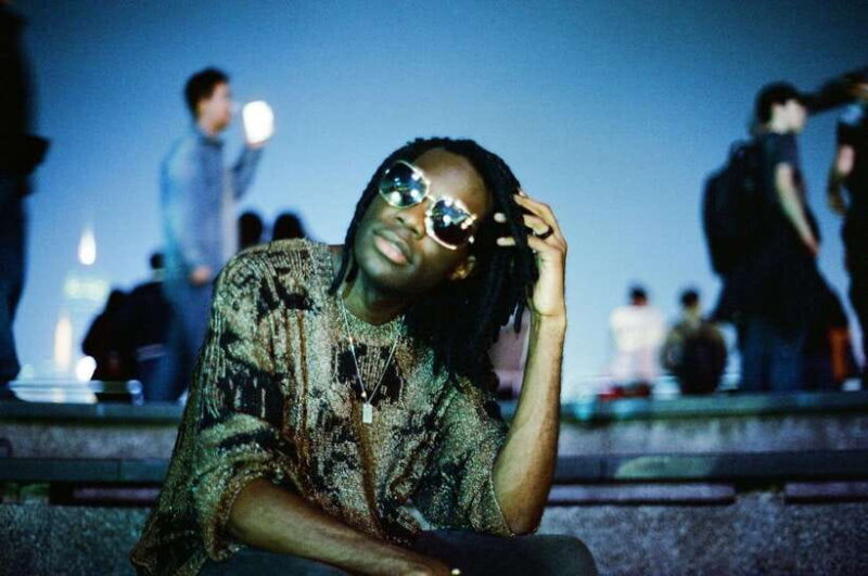 Night Photoshoot in Hong Kong: Cinematic, Moody, Personal - What to Expect During the Tour