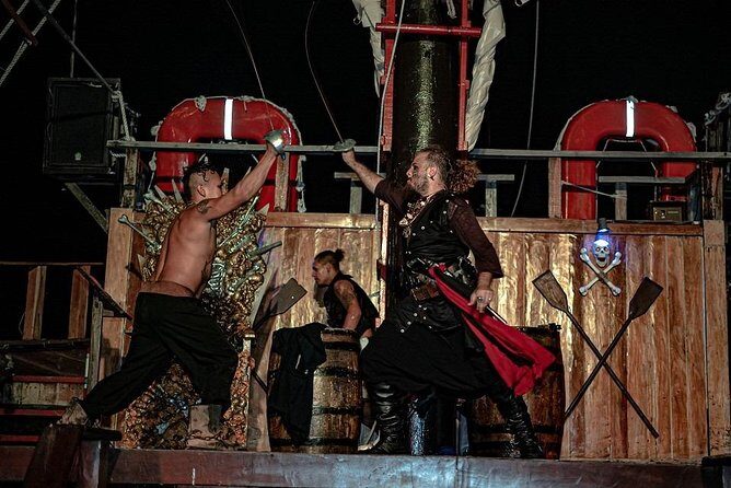 Night Pirate Ship Cruise in Cancún with Show & Lobster Dinner - FAQ