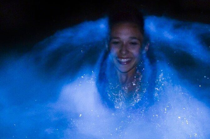 Night Tour-Luminating Blue Lagoon Waters - What to Expect from the Luminous Blue Lagoon Waters Tour