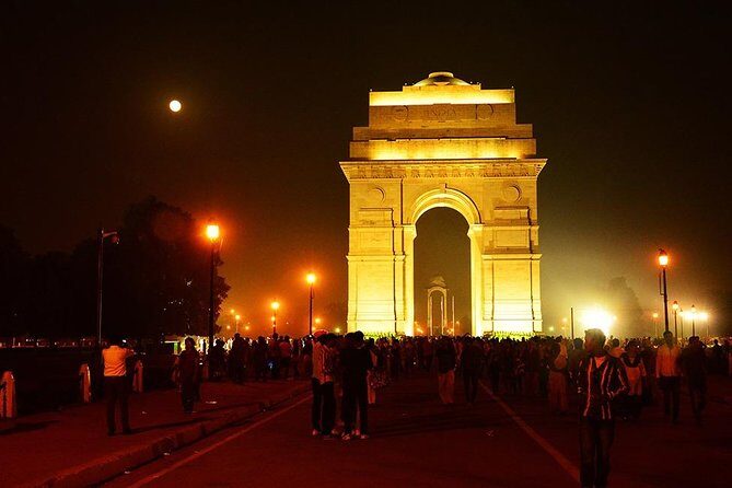 Night View of Old & New Delhi - FAQ