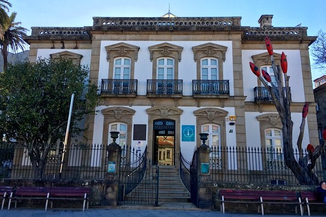 Night Walking Tour of Pontevedra - Itinerary Breakdown